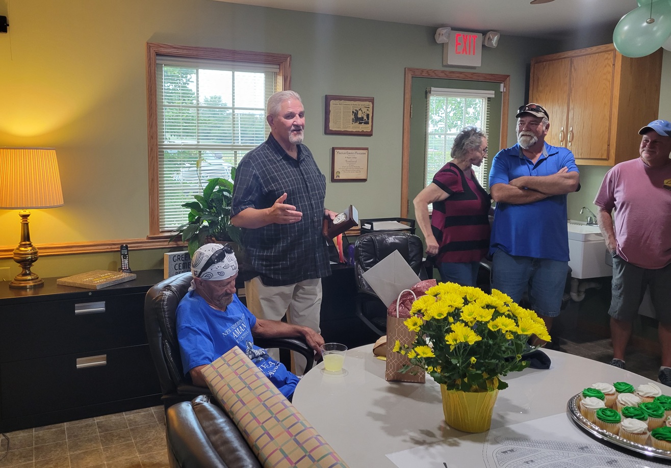 Green Hill Cemetery groundskeeper retires after 36 years of service ...