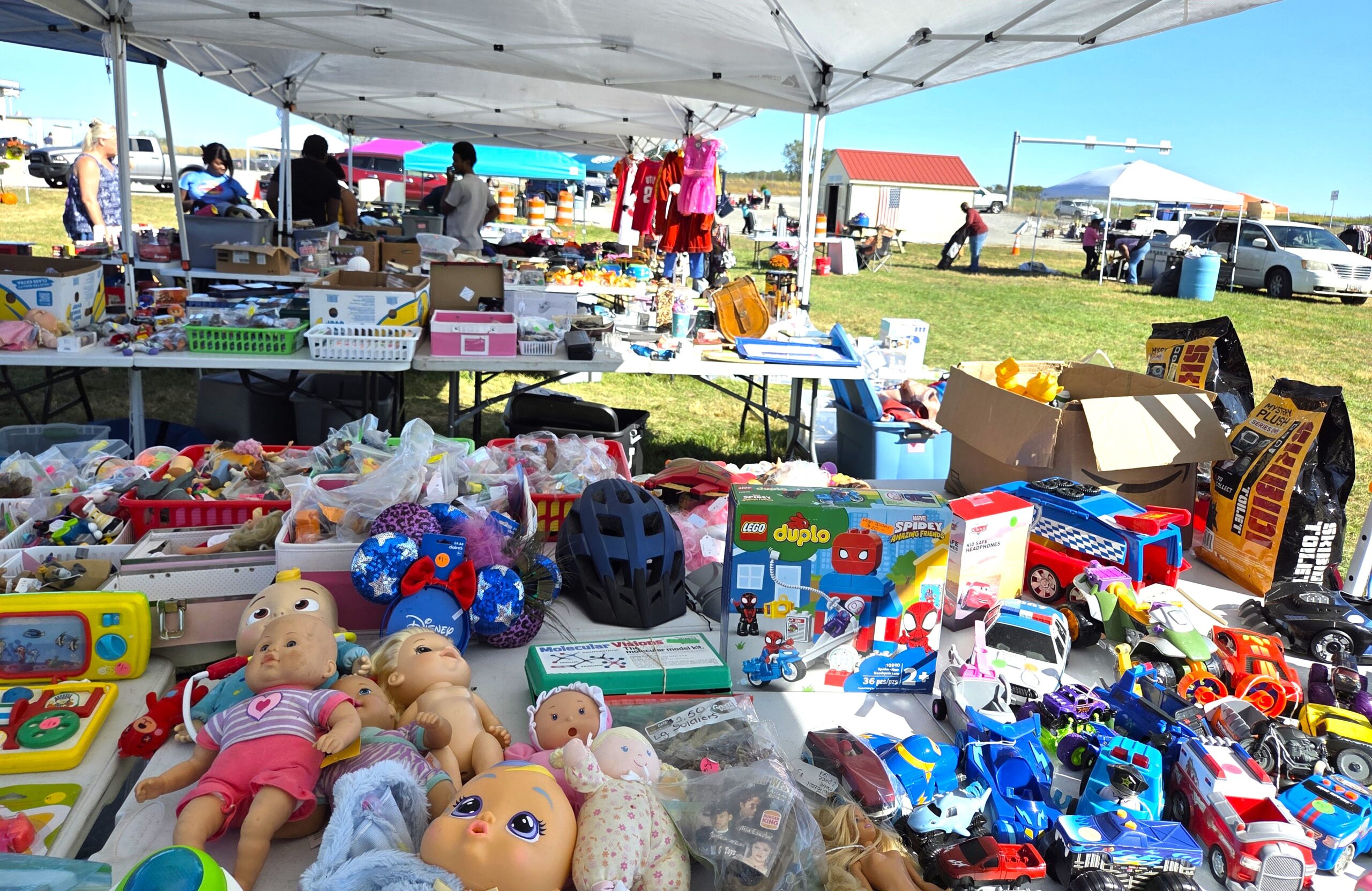 Inaugural year winds down for Mason Dixon Flea Market in Greencastle ...